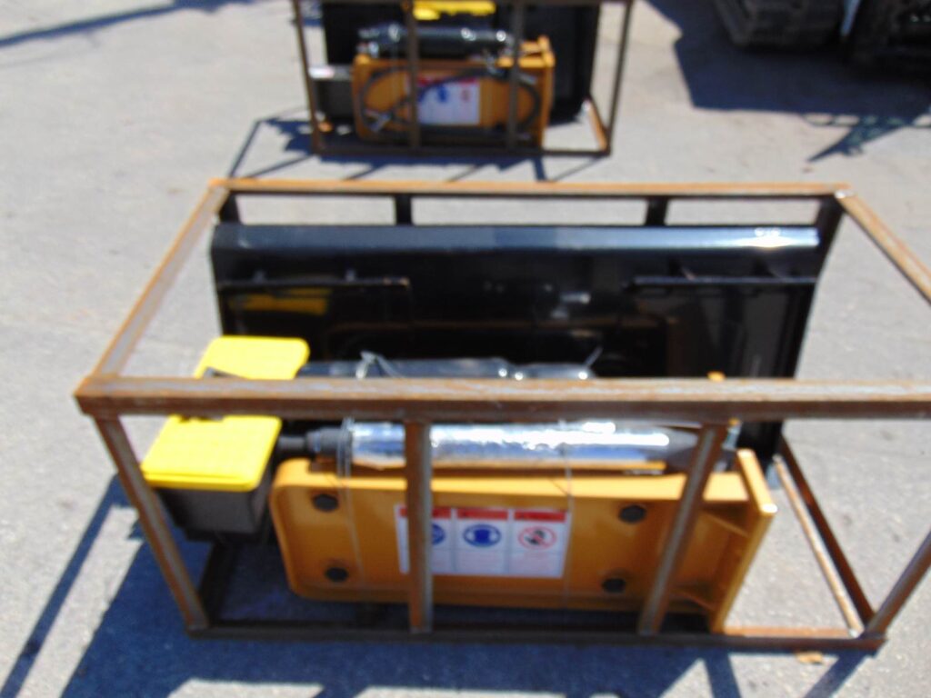2026 AGT 680 BREAKER HAMMER ATTACHMENT UNIVERSAL FOR ALL SKID STEERS ...